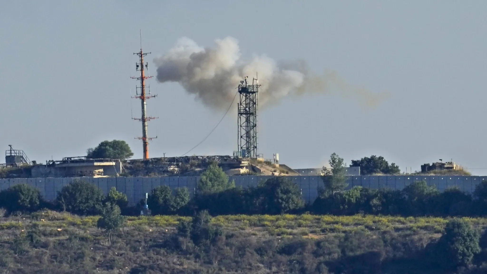 More settlements evacuated in Israel’s north