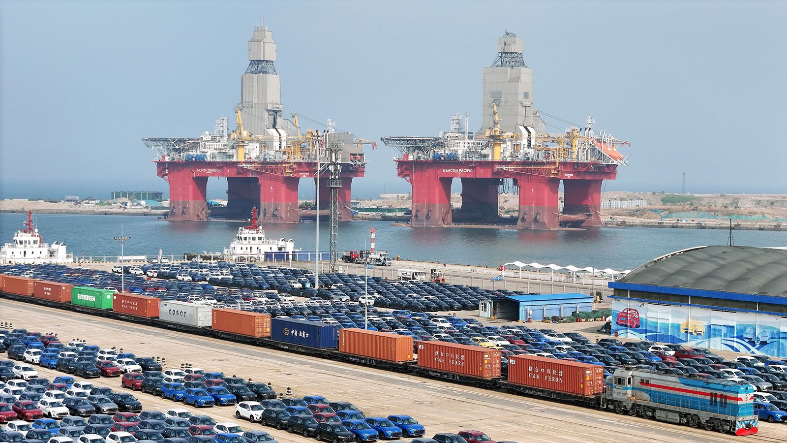 Chinese exports surge despite US tariffs