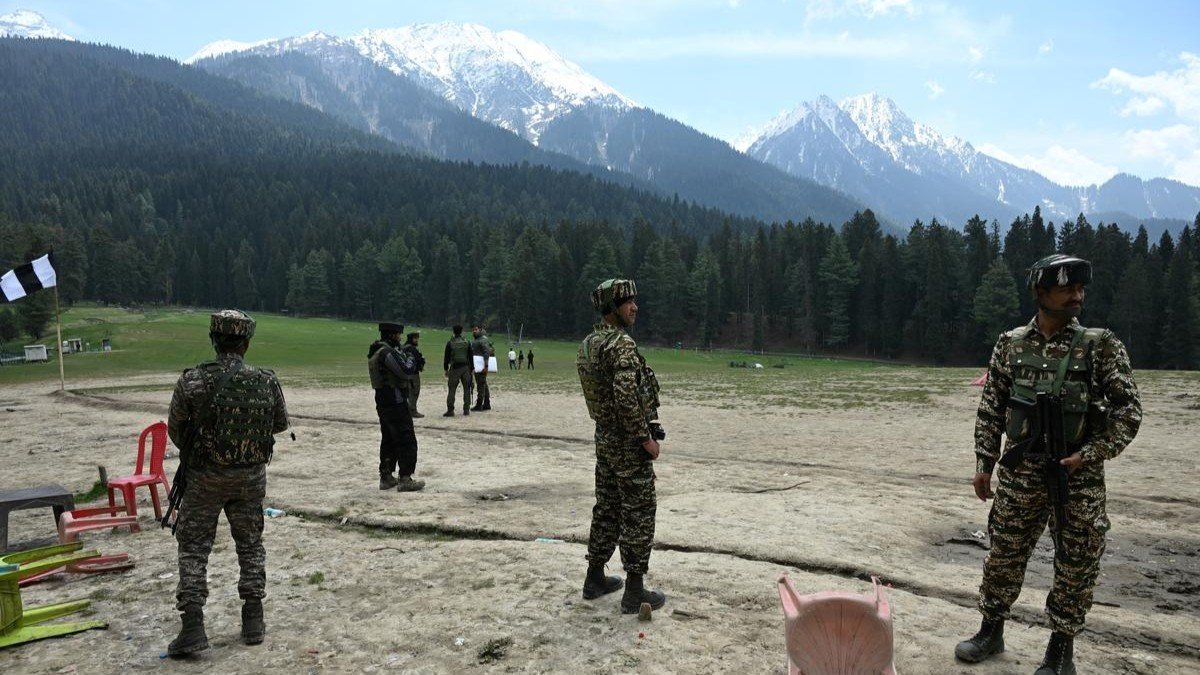 Indian PM gives army 'complete operational freedom' to respond to ...