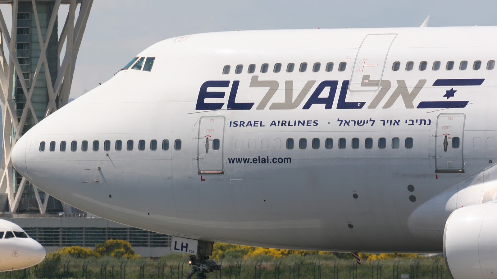 Israeli airline partners with Shin Bet to intimidate, profile Arab ...