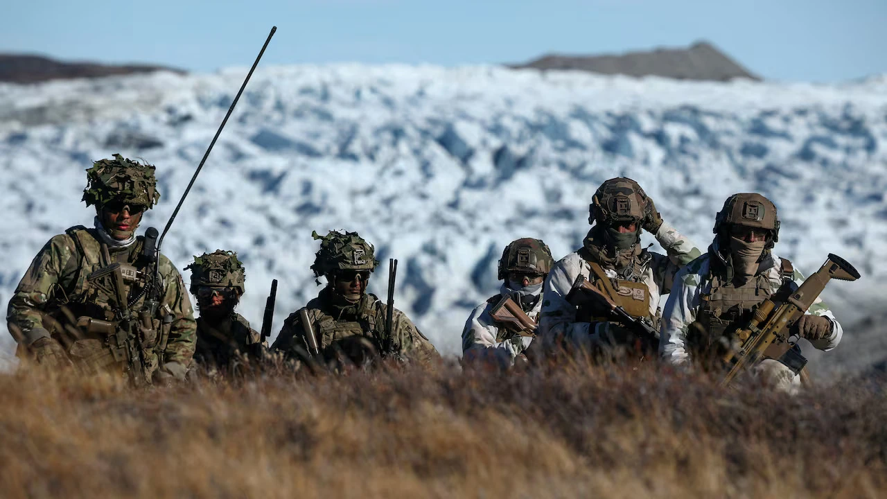 One third of Canadians fear possible US invasion: Poll