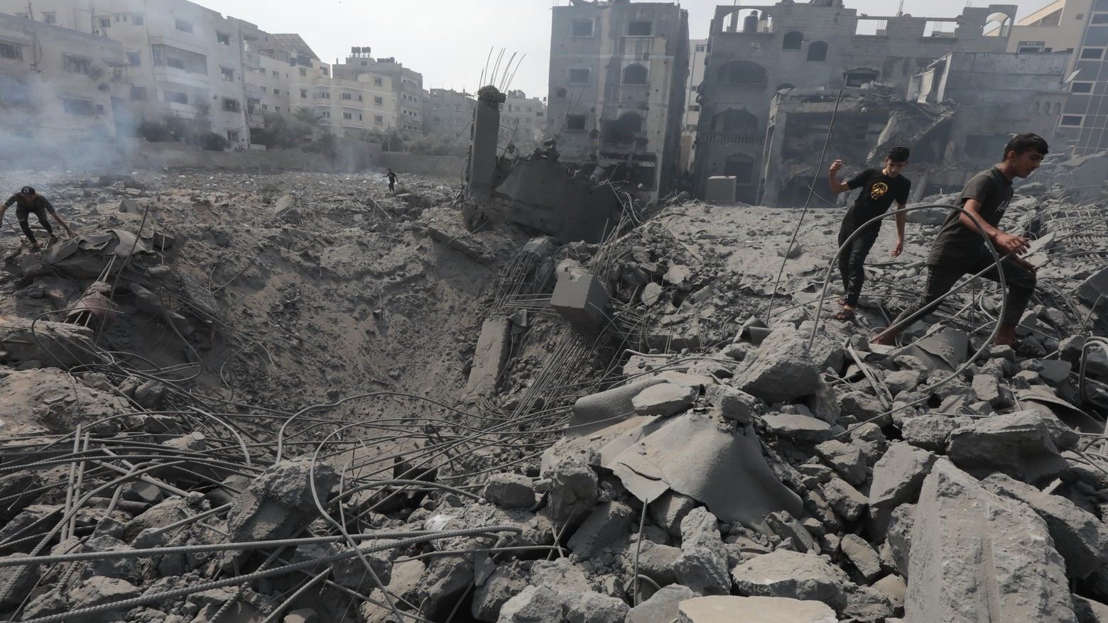 Rights group urges probe into Israeli arms that 'turn victims to ash'