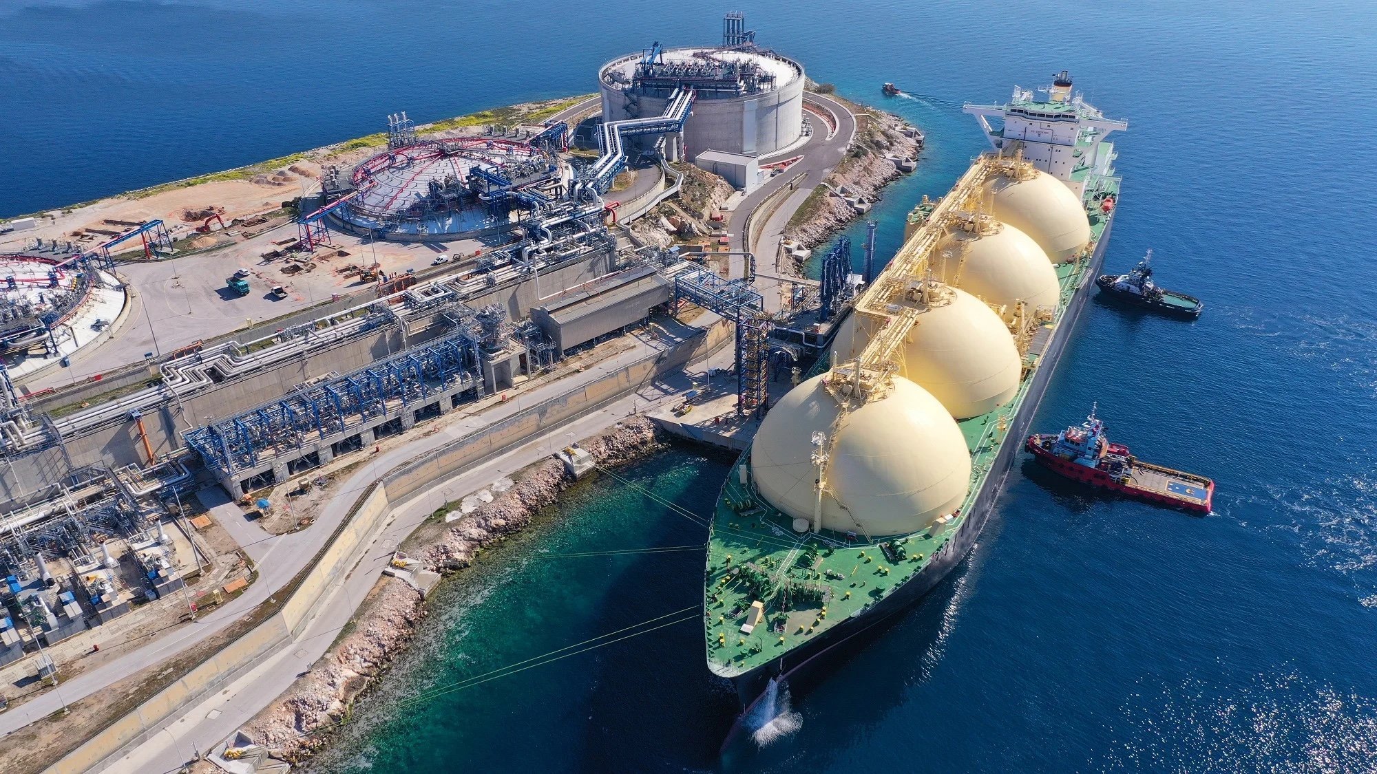 India inks agreement to extend Qatar LNG deal by 20 years