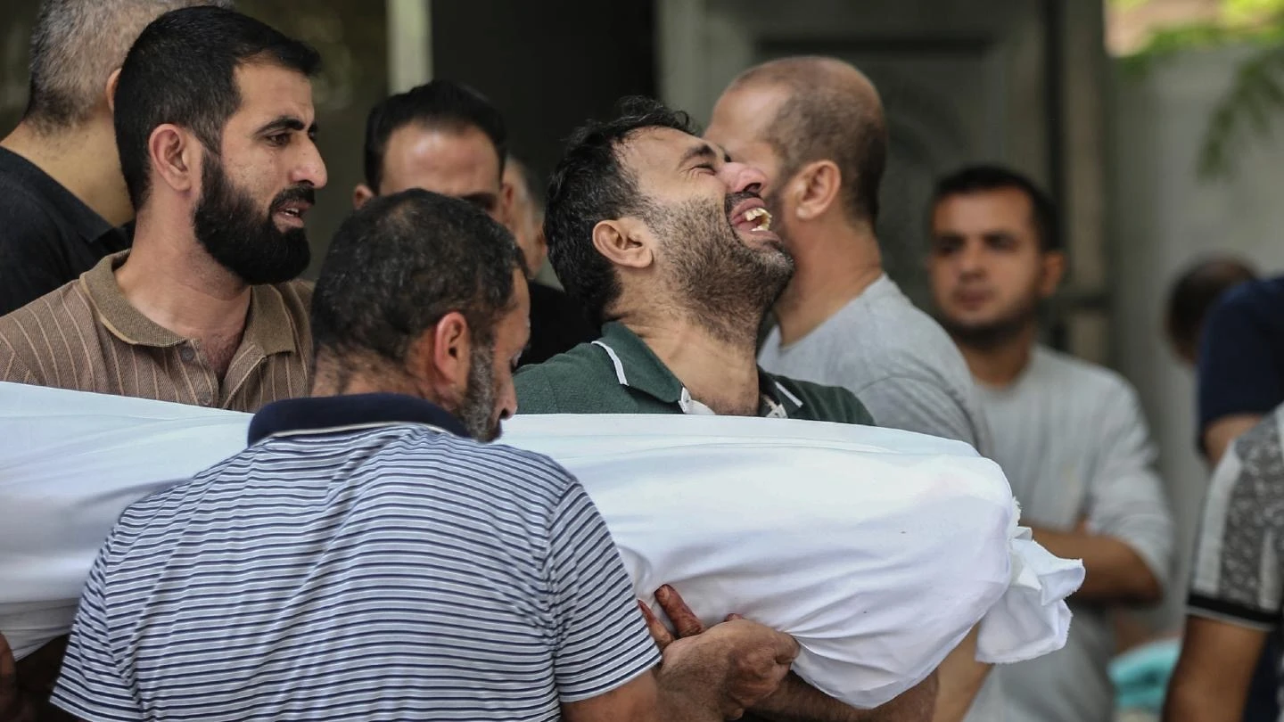 Over a dozen Israeli massacres push Gaza death toll past 21,000