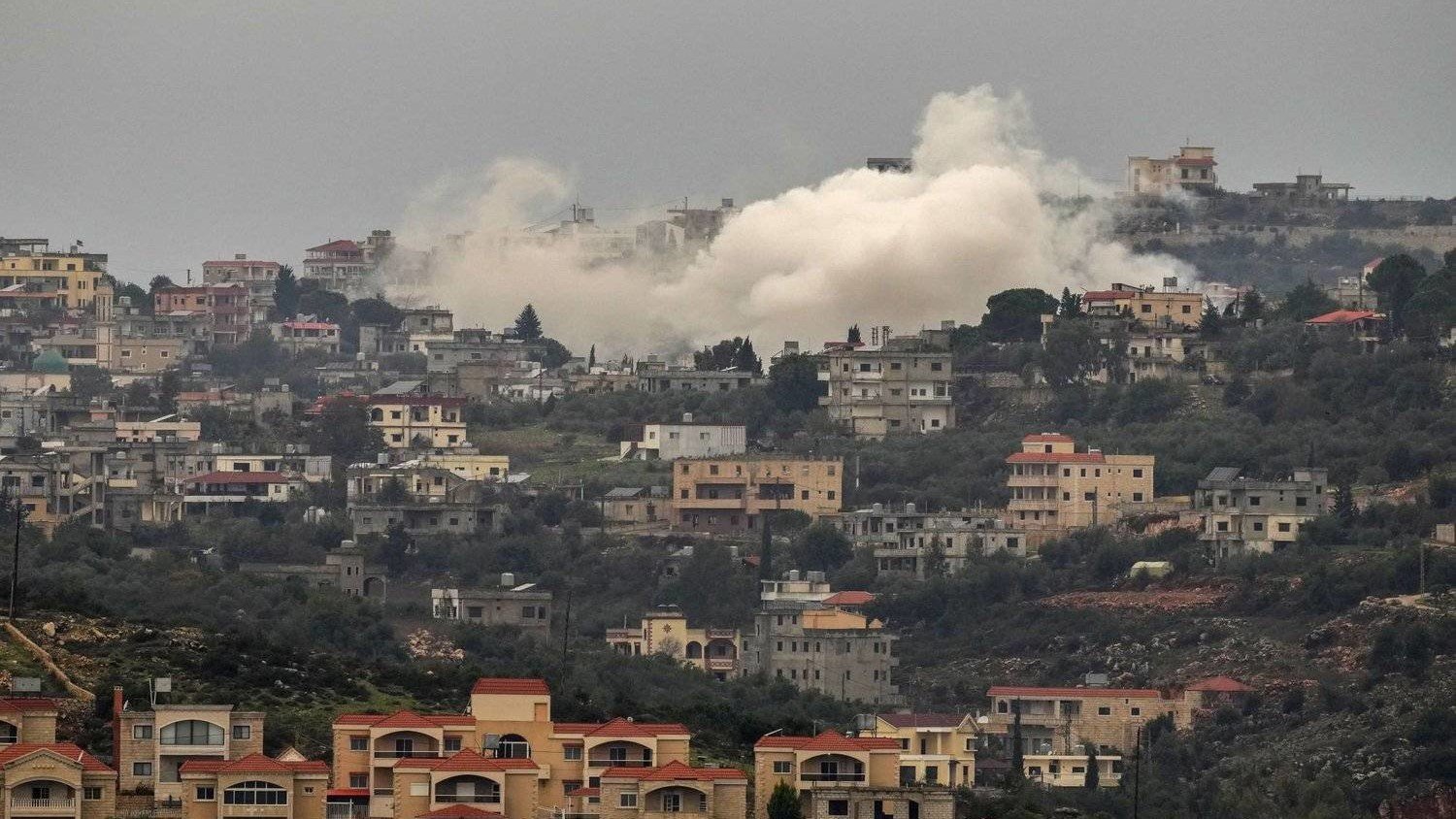 South Lebanon villages bombed by Israeli warplanes