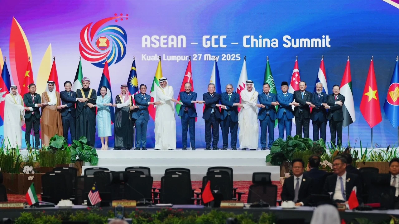 Malaysia hosts first ever ASEAN-GCC-China summit under shadow of US tariffs