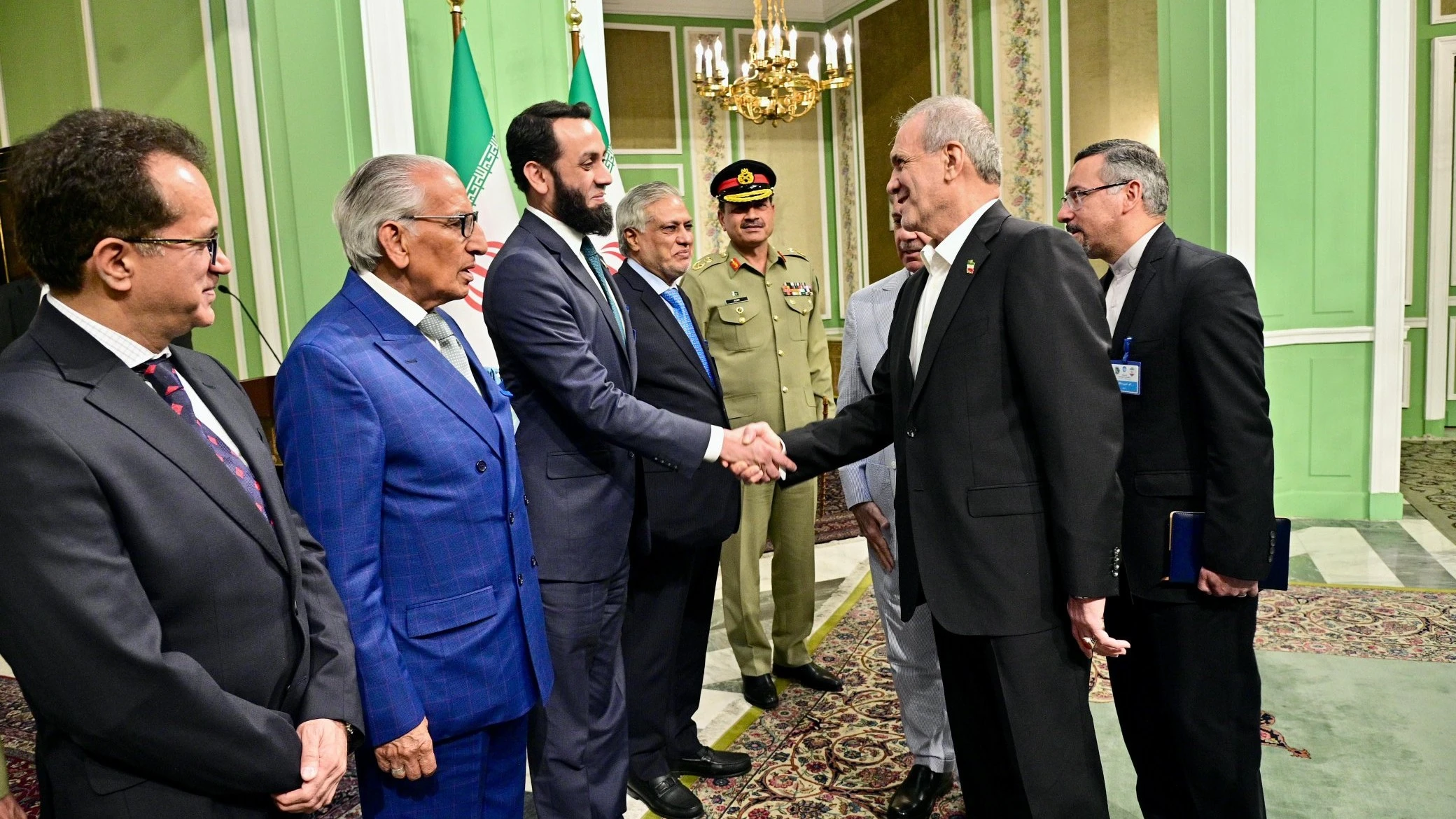 Pakistan PM makes peace offer to India during Iran visit